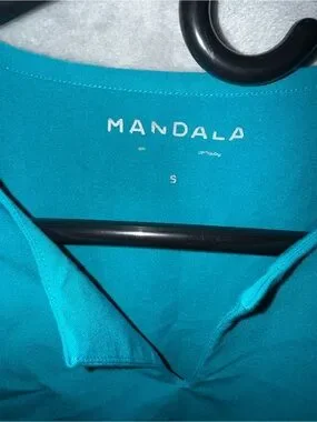 Mandala | Tops | Mandala Womens Teal Vneck Top | Poshmark